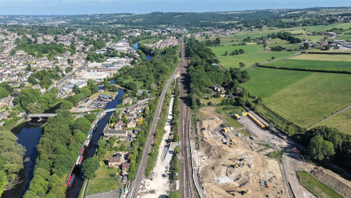 Major rail upgrades between Manchester, Huddersfield and Leeds to begin ...